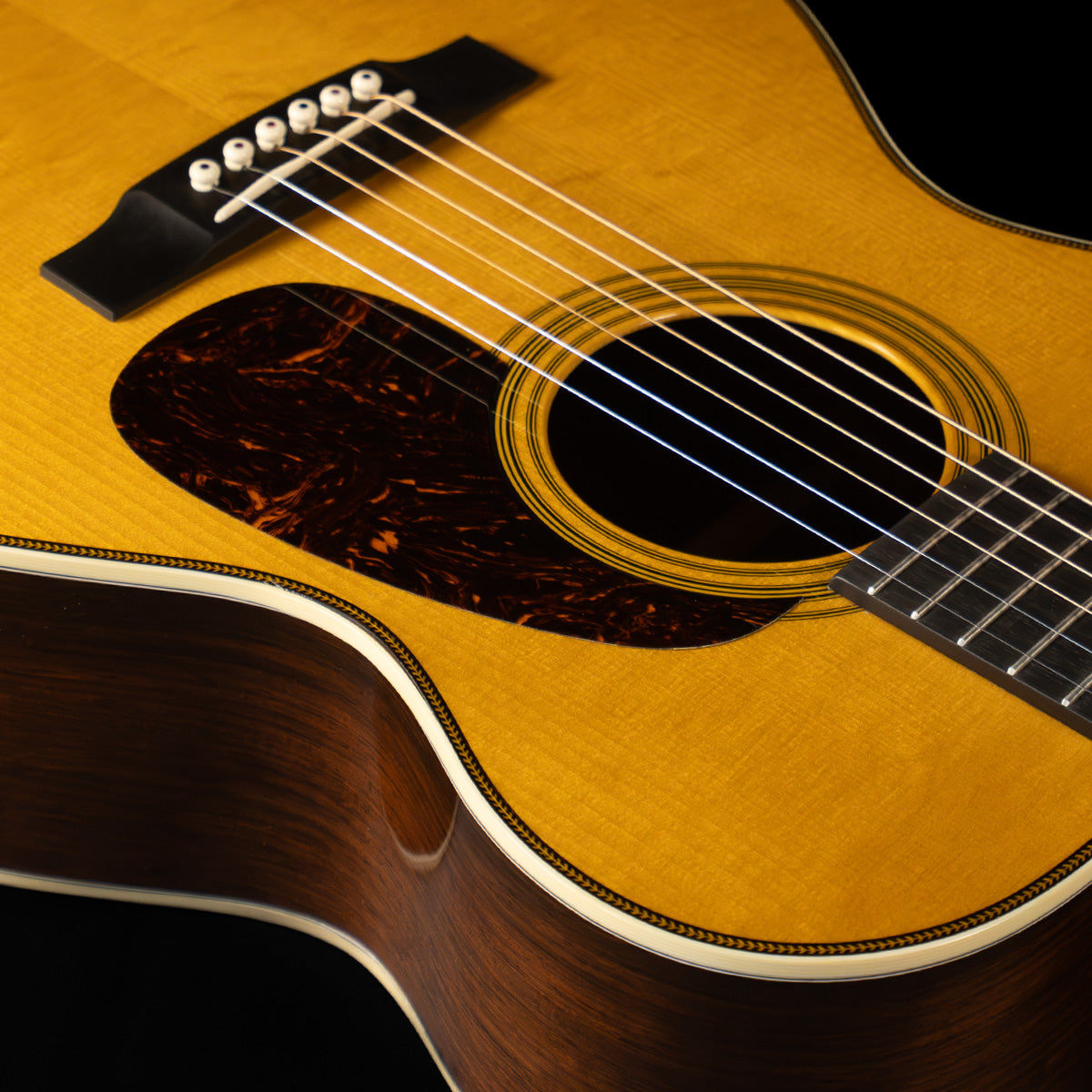 2013 Martin Custom Shop 00-28V, Adirondack Spruce, Madagascar Rosewood ...