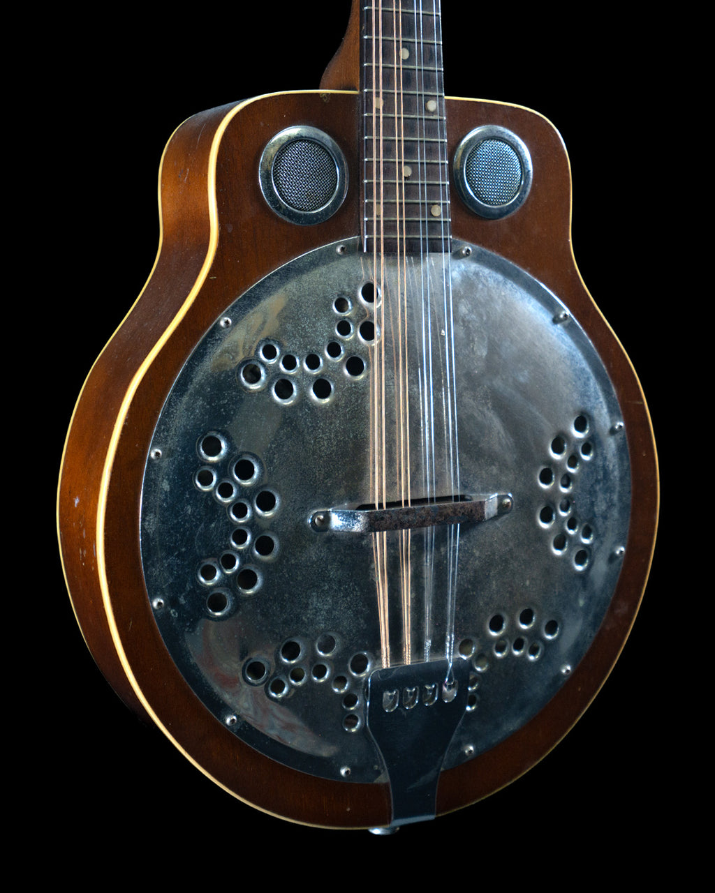 Acoustic Music Works - Guitars, Banjos, Mandolins & Good Company